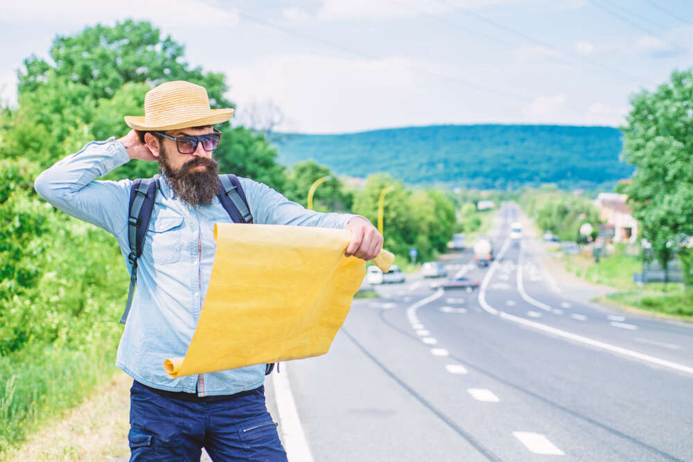 Four tips for a tourist on how not to get lost in a new city - Travellizy