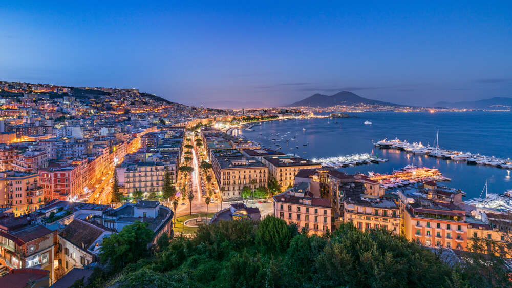 Fear and Delight of Naples: A Route to Beautiful Places - Travellizy