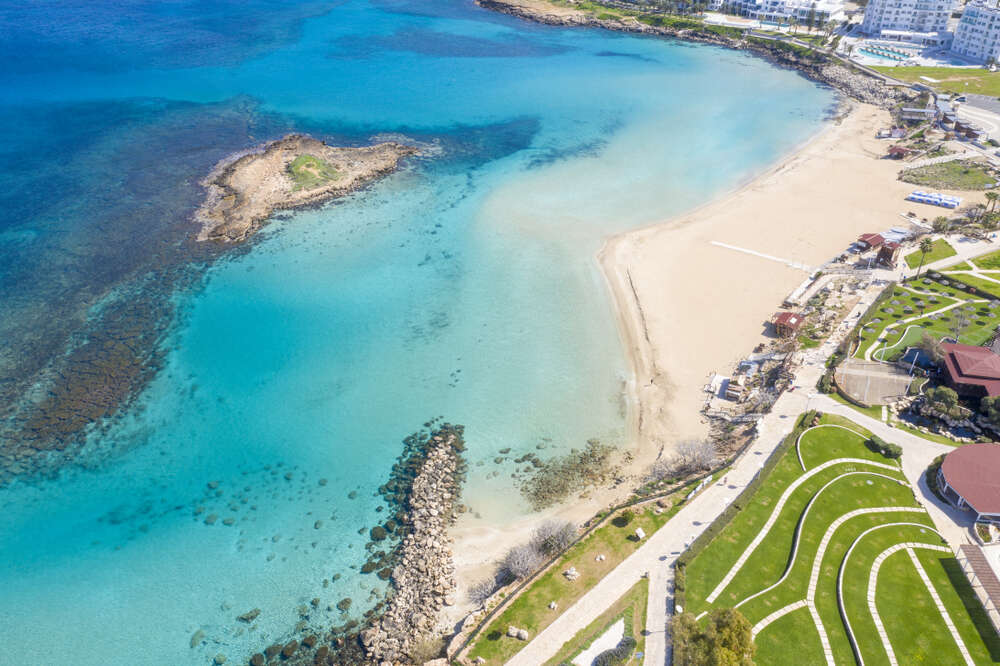 Paradise holiday: what the world's most beautiful beaches look like ...